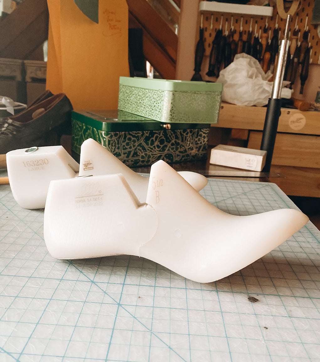 Larue Lasts – VICKY D'INCECCO