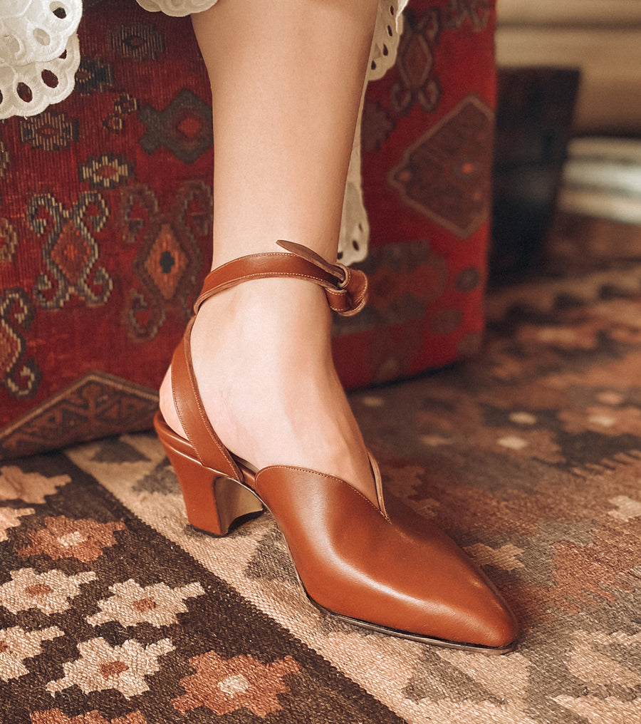 Vicky D'Incecco - Handcrafted Footwear – VICKY D'INCECCO